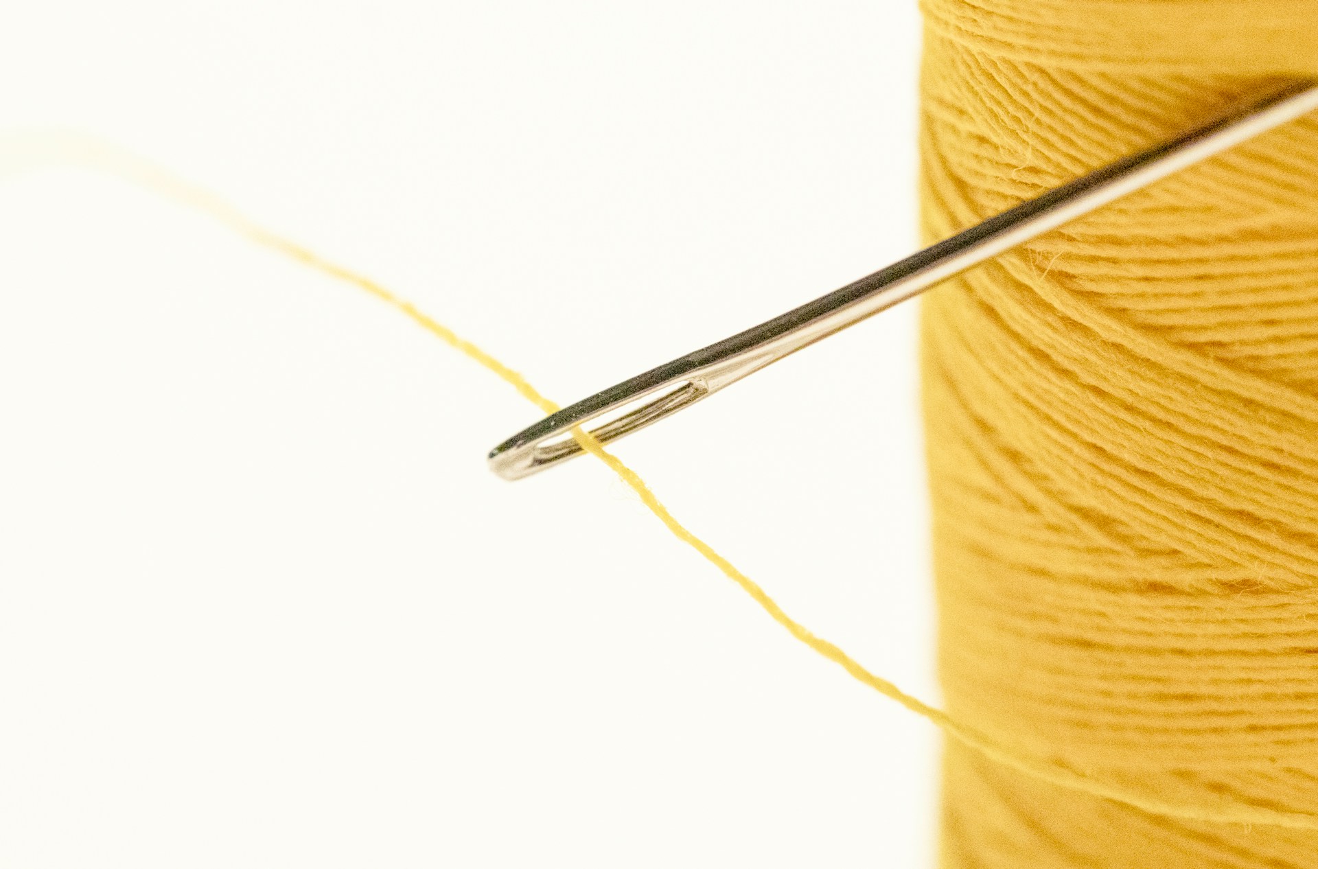 The Golden Threads of Awakening - Awakening with Mary O'Malley